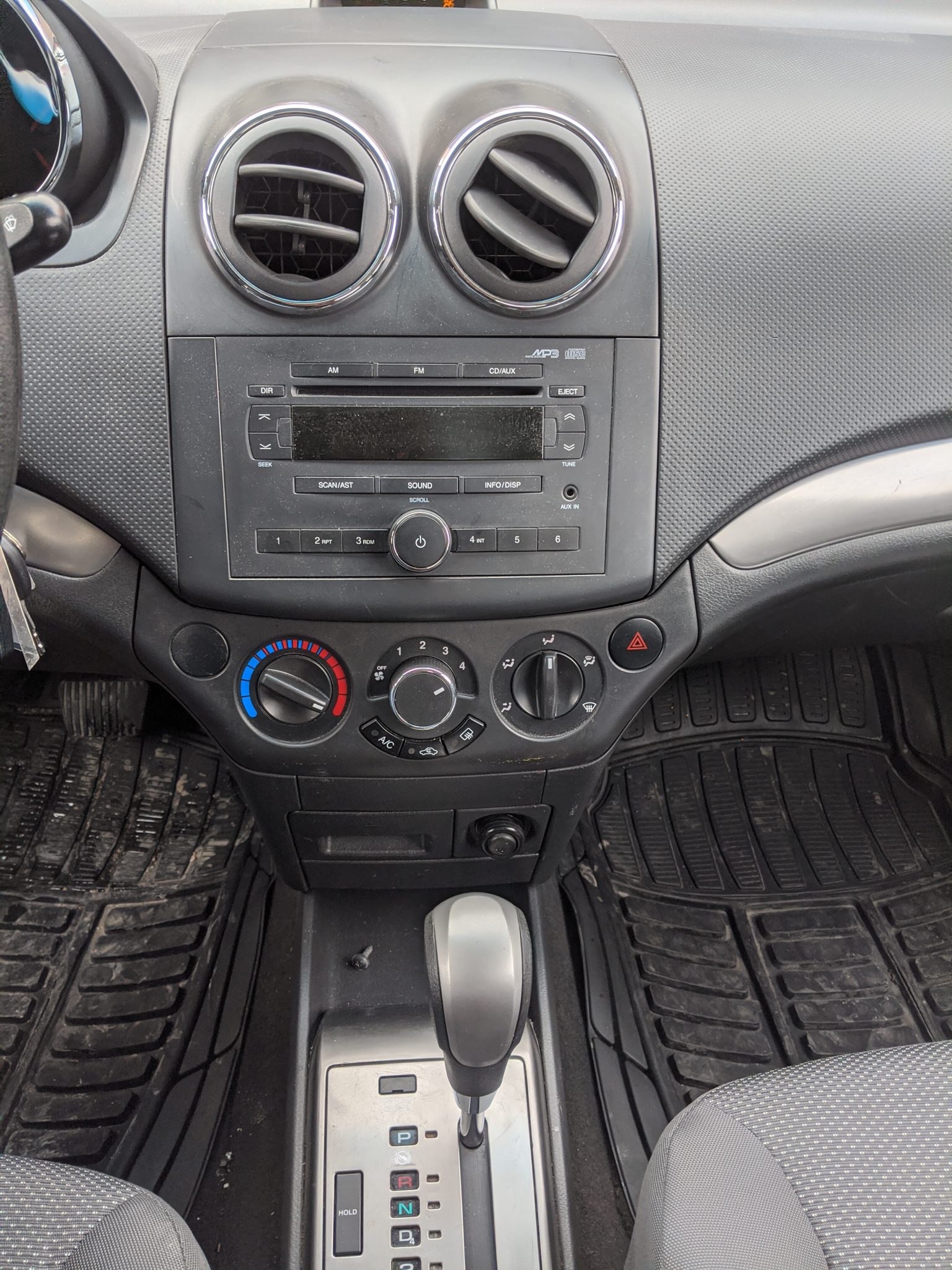 2008 PONTIAC Wave – Used Cars Winnipeg