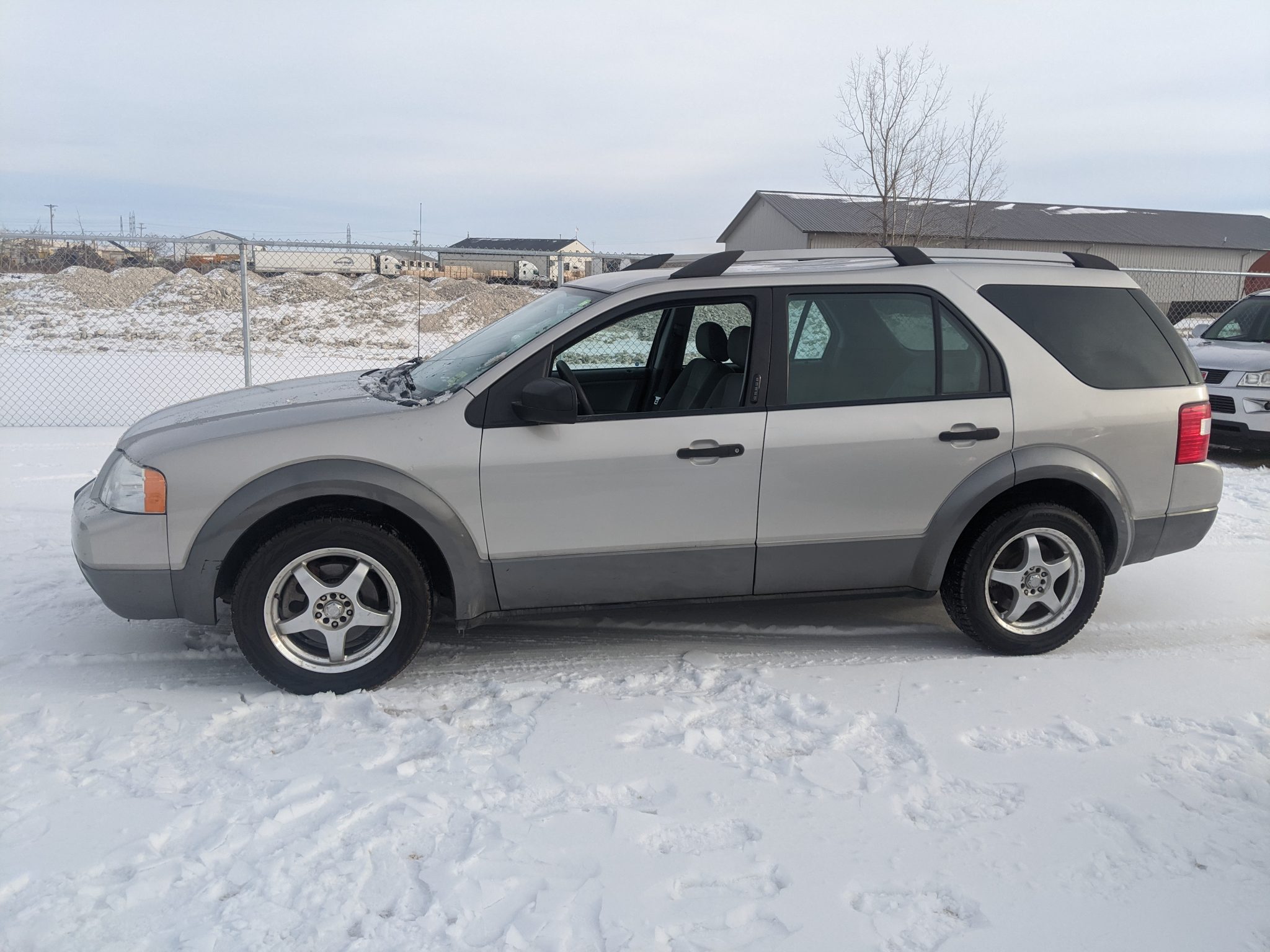 2006 FORD FREESTYLE SE – Used Cars Winnipeg
