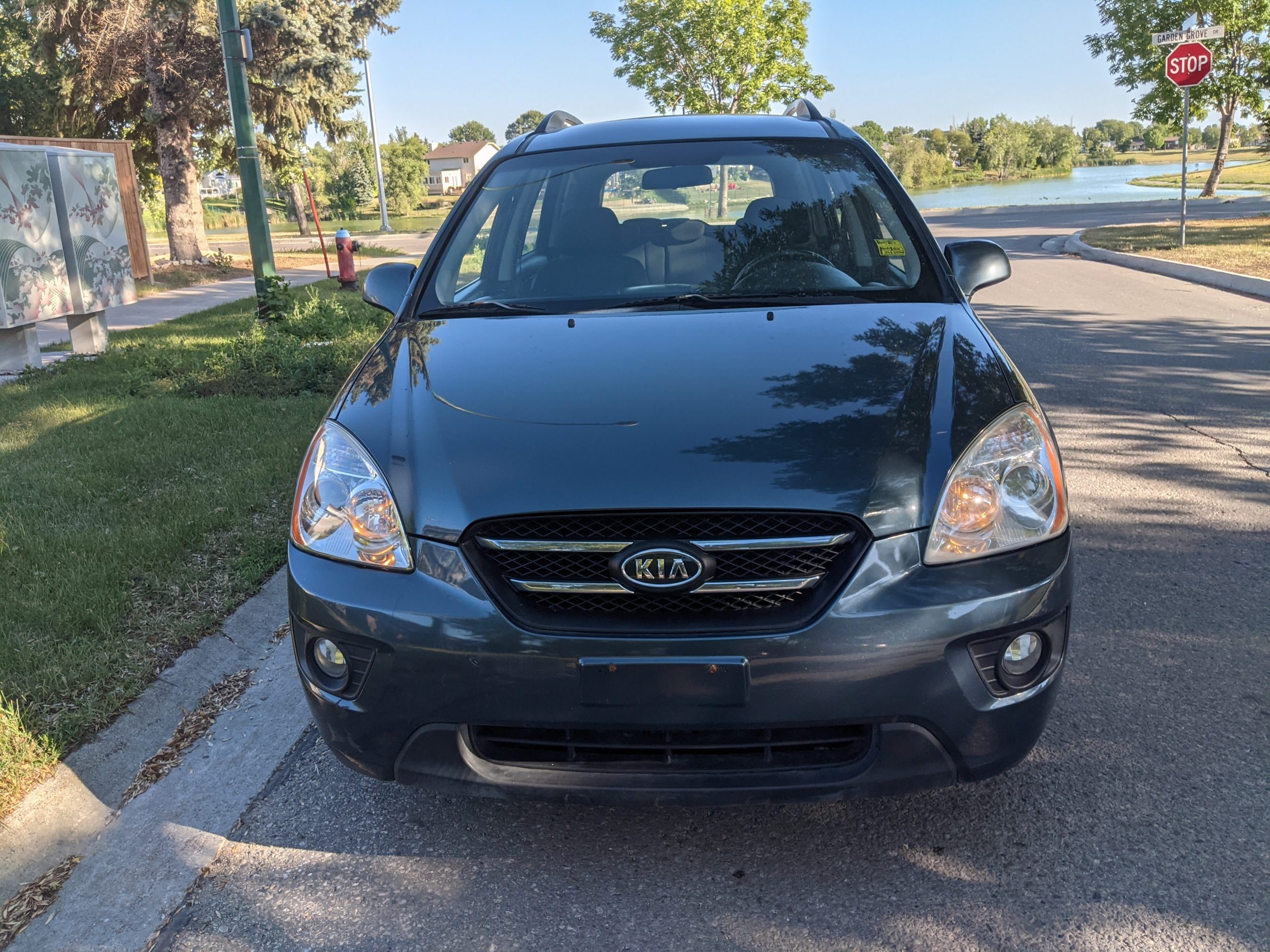 2009 KIA Rondo – Used Cars Winnipeg